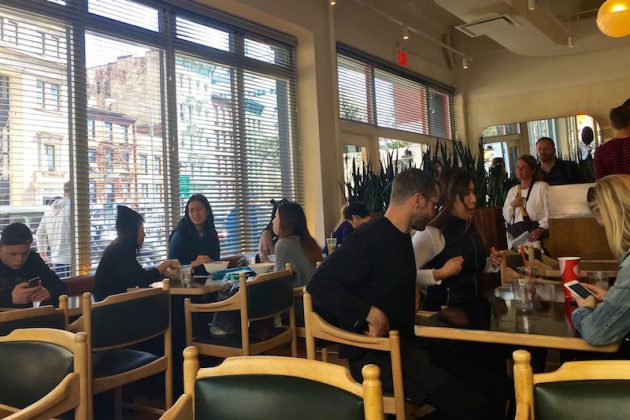 Eggslut:Chefs Club Counter エッグスラット：シェフズ クラブ カウンター - Mashup Reporter